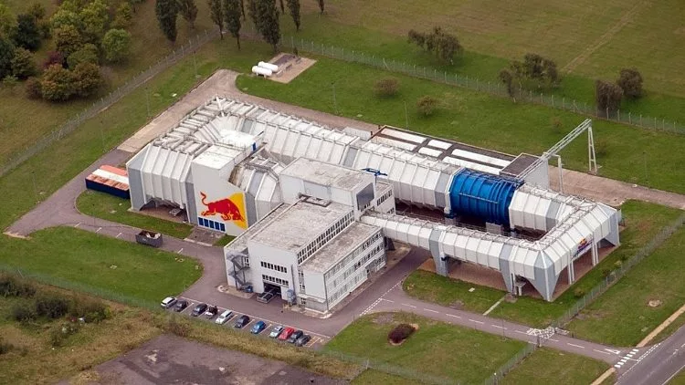 Red Bull: ammissione di colpa