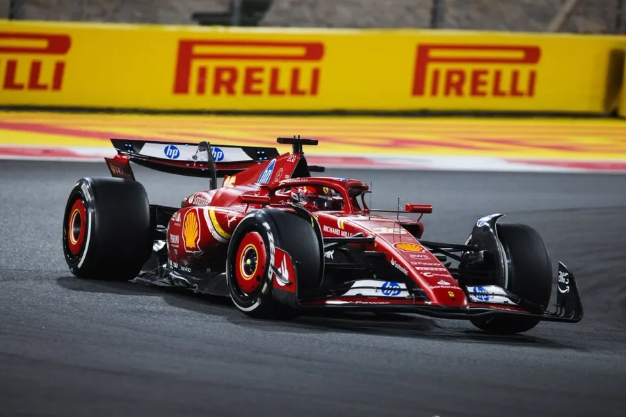 Hamilton-Ferrari 2025: il Progetto 677 è la chiave per il titolo?