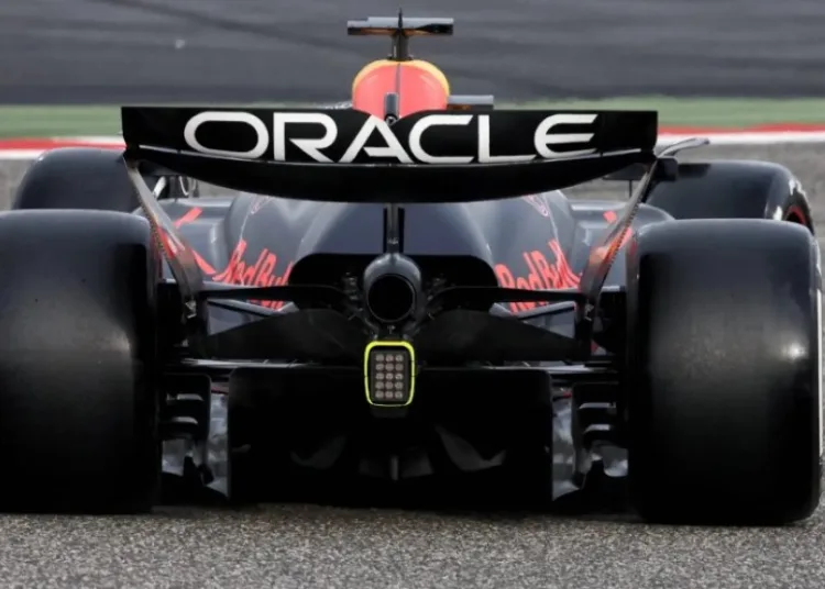 Red Bull RB21 a fari spenti: per la prima volta in tre anni non parte ...