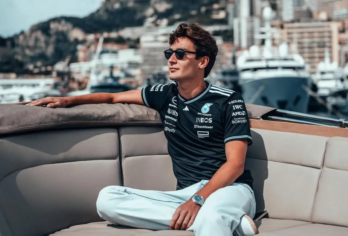George Russell spaventa Mercedes e infiamma il mercato piloti
